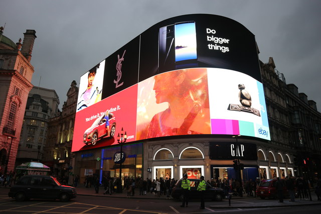 Digital Signage Solutions: Video Graphics Generator | DigIt Signage